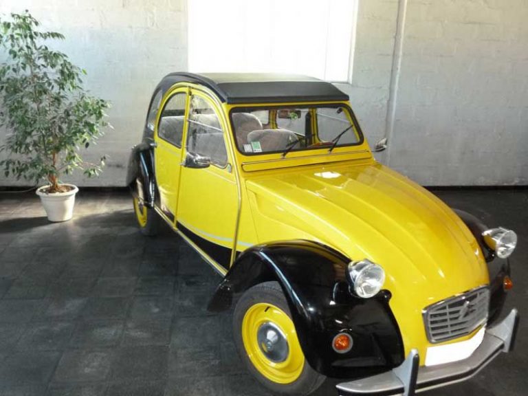 2CV Charleston jaune et noir Archives - Mehari Sun